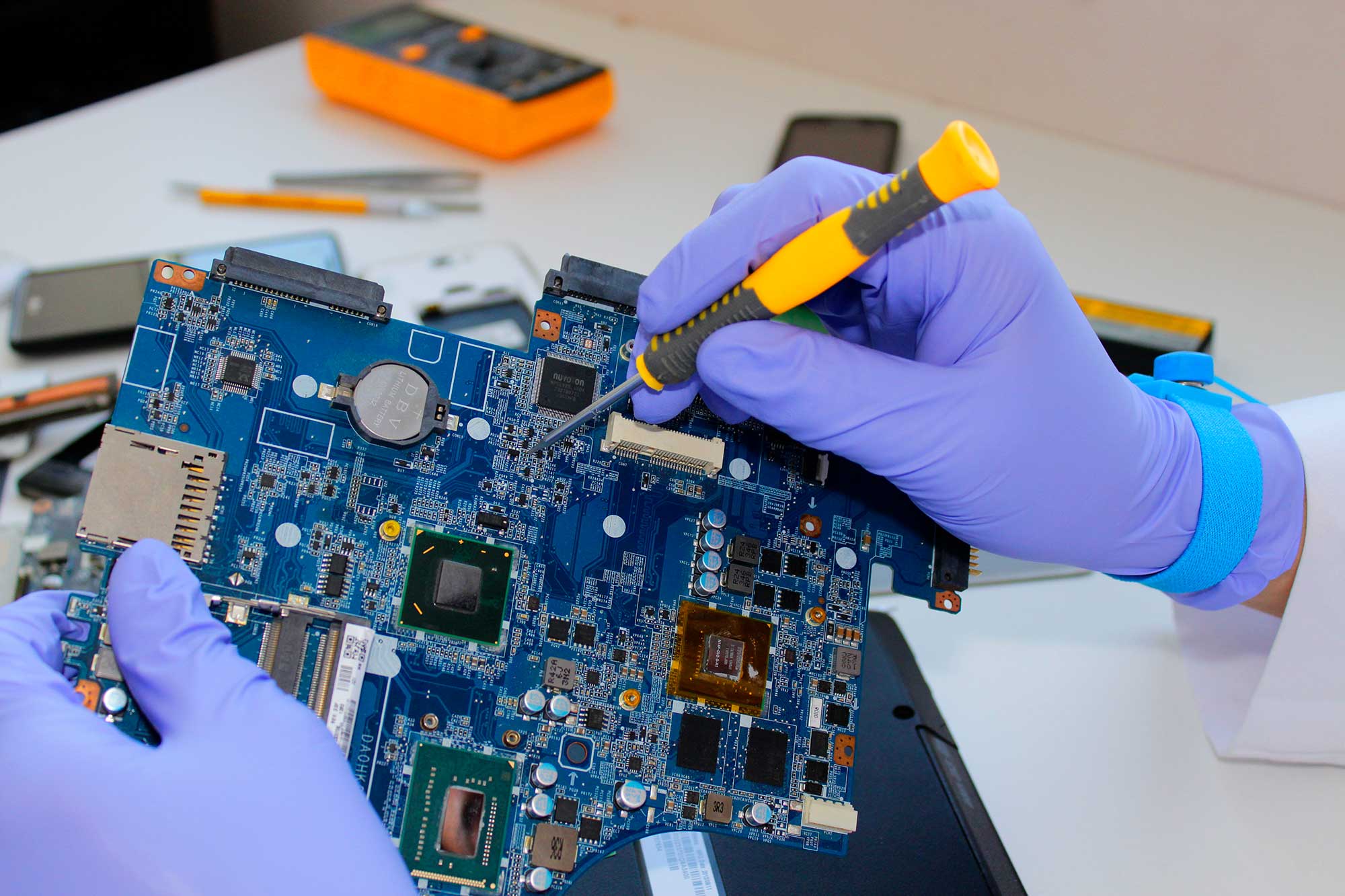 Reparación De PC Y Notebooks En Belgrano - MasterTrend Info