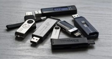 Comment formater une clé USB sur Windows et Mac : 5 étapes📁